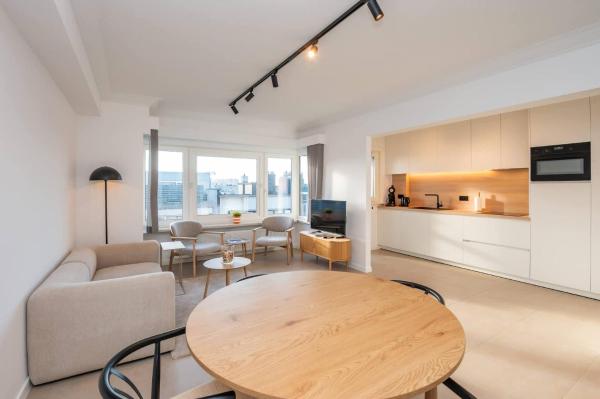 Incredibly Renovated Flat On A Suberb Location - Ostende