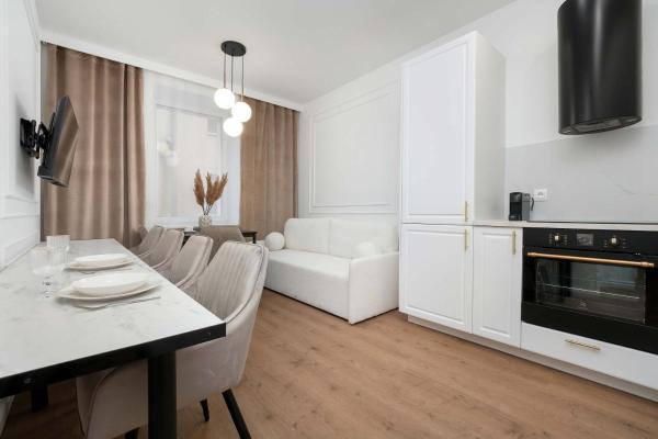 Jasny Apartament Z Dwoma Sypialniami By Noclegi Renters - Poznań