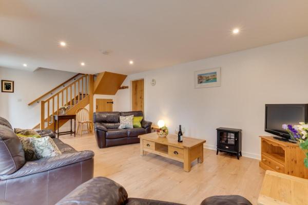 2 Bed In Padstow Oc-p00282 - Treyarnon Bay