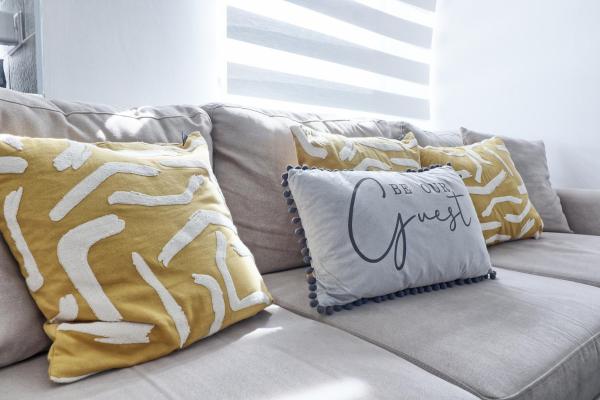 Comfy 4 Bed, Sleeps 8, Fast Wifi, Contractor Friendly - Colchester