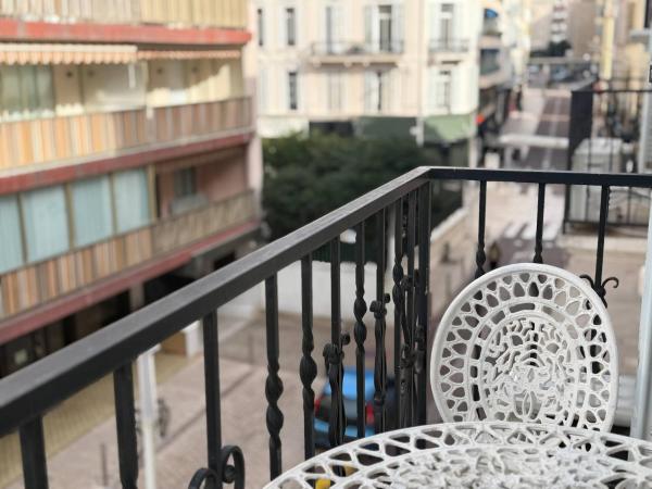 A025-appartement 2 Chambres - Carré D'or-hyper Centre Cannes - Cannes