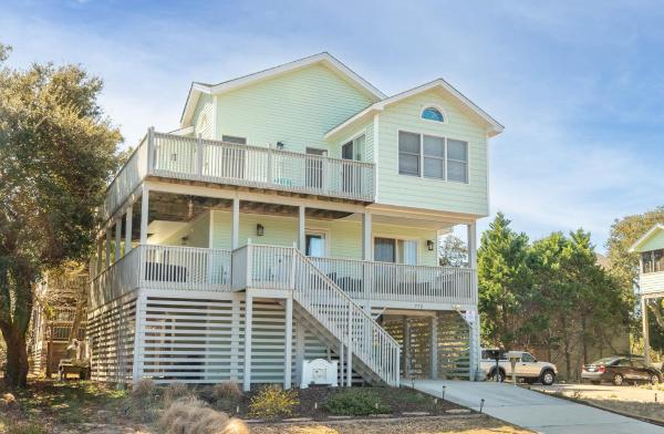 Bayberry Beach House - Corolla, Ocean Sands, Oceanside, Pool, Pets Ok, Flex Stays Off Season - Corolla, NC