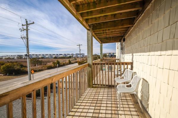 Surf City Beach Stay- Dolphins Drift Motel Unit - 노스캐롤라이나