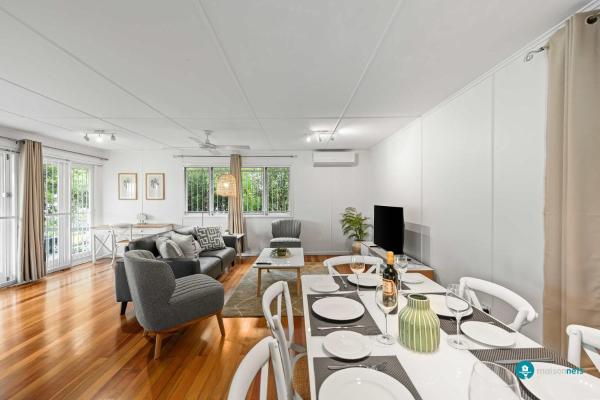 Stylish Mid Century Home Close To Cbd - Brisbane
