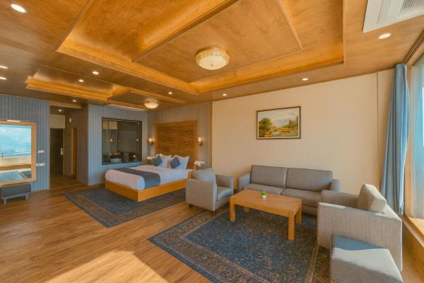 Rockland Cottage Manali - Centrally Heated & Air Cooled Luxury Rooms With Mountain & River View - Manali