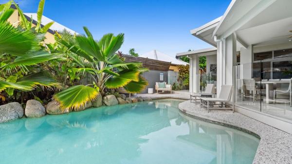 Xanadu Tropical Retreat Heated Pool Palm Cove - Cairns