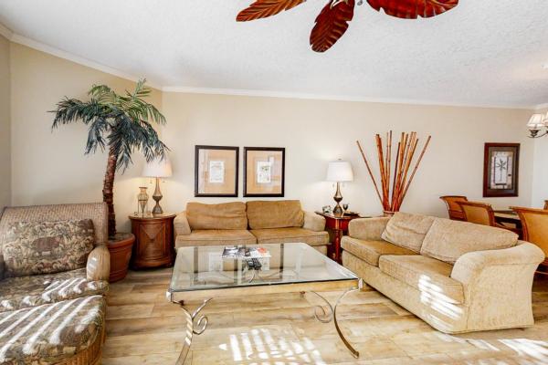 Condo With 2 Stunning Pools Hot Tub Gym Partial Gulf View & Pickleball - Rosemary Beach, FL