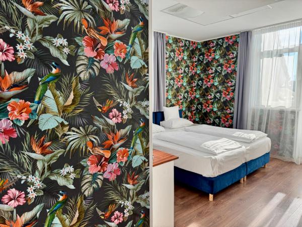 Rooftop City Residence With Underground Parking - Budapest