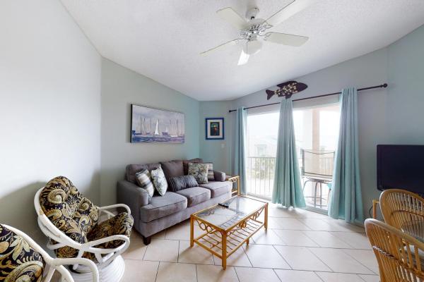 Charming Coastal Getaway With A Private Balcony - Short Drive To Dining - Destin, FL