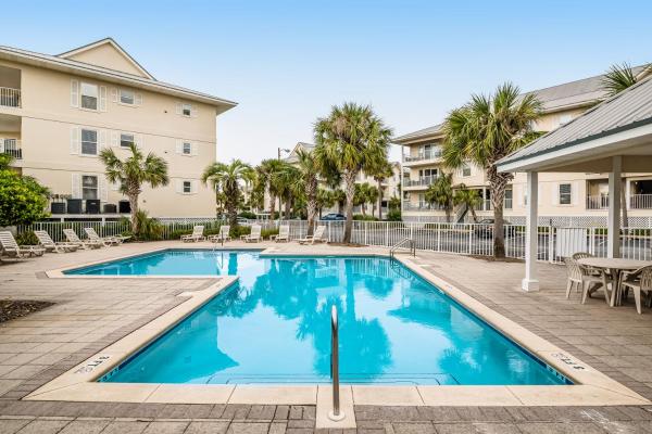 Lovely Condo With Shared Pool Washer&dryer High-speed Wifi And Central Ac - Navarre Beach, FL