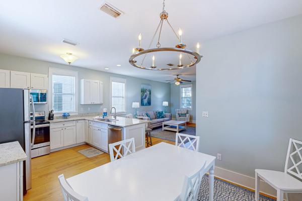 Dog-friendly Home With Hot Tub - Beach Access One Mile Away - Port St. Joe, FL