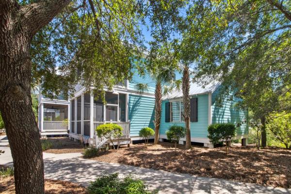 Coastal Home With Screened Porch & Shared Hot Tub - Snowbirds Welcome - Port St. Joe, FL