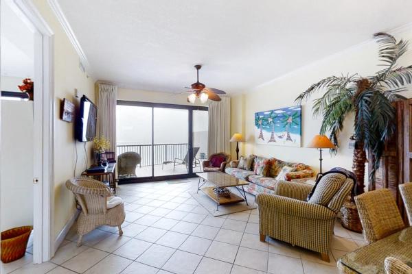 Beach & Gulf-front Condo With Balcony Hot Tub Pool Sauna & Gym - Orange Beach, AL