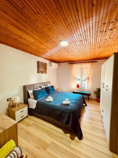 Flat In Leskovik - Albania