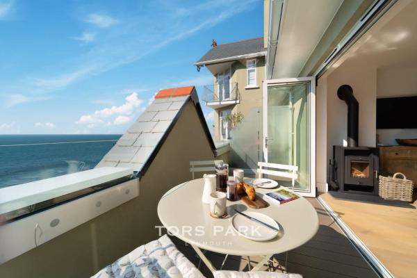 Ocean Reach, Stunning Sea View And Balcony, 2 Br, 2 Ba, Parking - Lynmouth