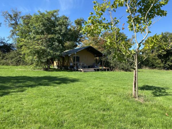 Family Friendly Glamping Tent For 5 In The Heart Of France - Auvergne