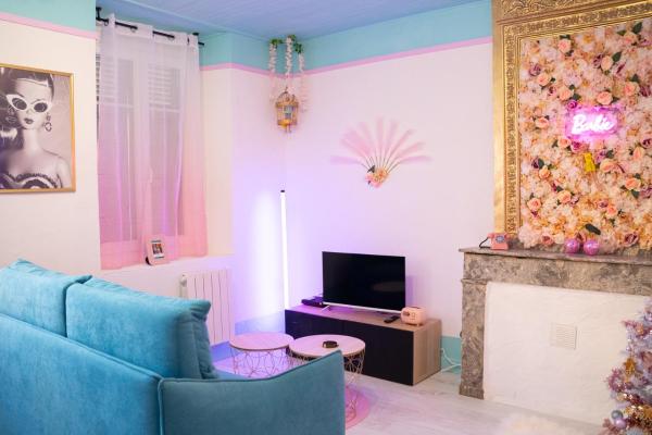 Chez Barbie - 2 Personnes - Appartement Insolite - Tarbes