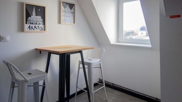 Le Cocon D'hugo Petit T2 Calme En Hypercentre - Arras