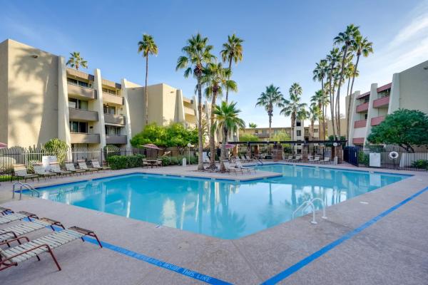Walk To Waterfront! Couple’s Retreat In Old Town - Scottsdale, AZ