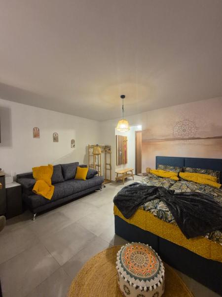 Boho Studio Enjoy - Thessaloniki Airport Makedonia (SKG)