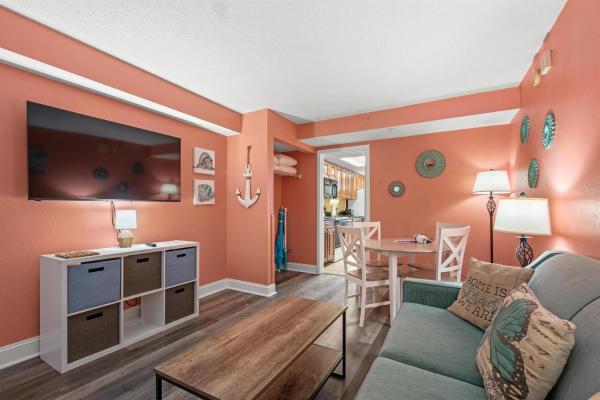 Bright & Airy 1 Br Oceanfront Condo! Landmark 844 - Myrtle Beach, SC