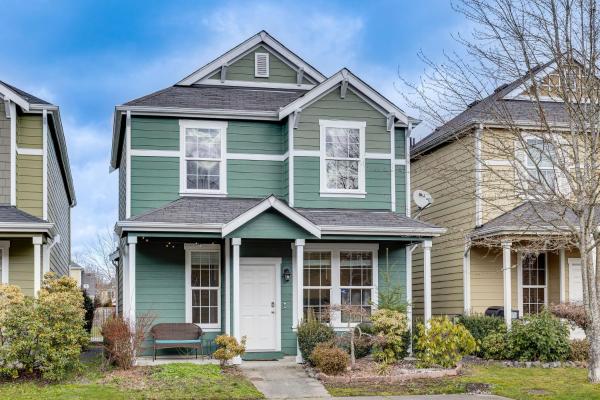 Bright & Modern! Family Home 11 Mi To Dtwn Tacoma - Puyallup, WA