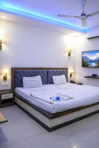 Radha Krishna Guest House - Agra