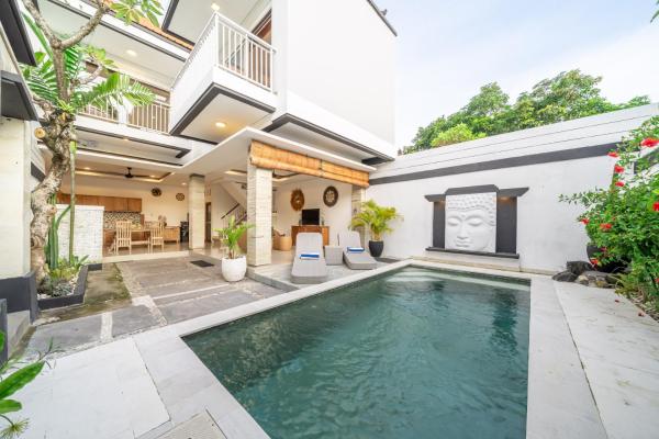 Q Le 1 Villa Seminyak - 2 Bedroom With Private Pool - 덴파사르