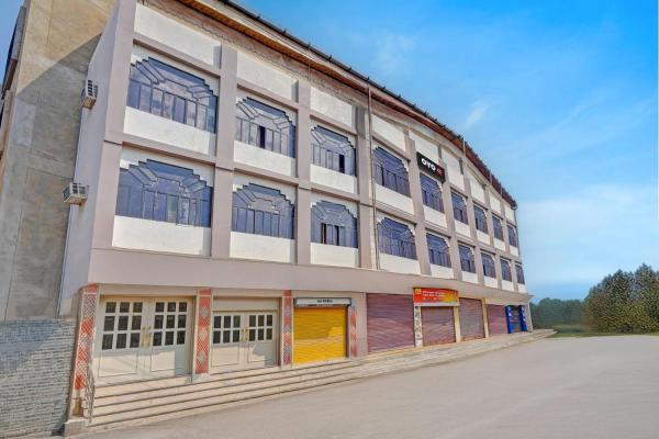 Hotel O Purvika Hotel - Varanasi