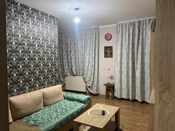 Thebatmancave - Botoşani