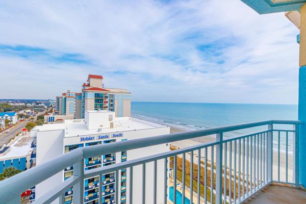 Elevated Ocean Escape-top Floor Corner Condo-1227 - Myrtle Beach, SC
