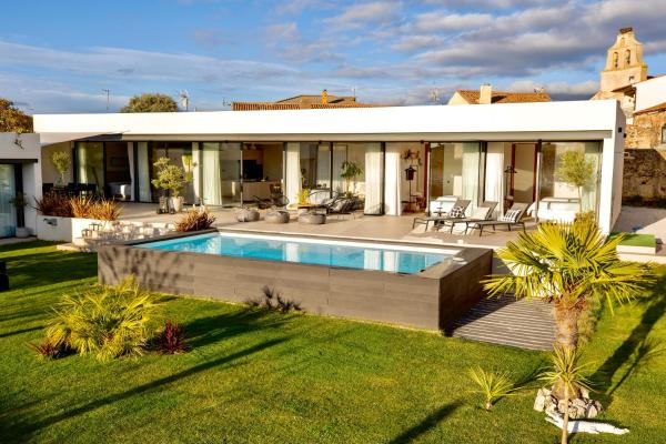 Villa De Diseño Con Piscina Privada - Ciudad Rodrigo