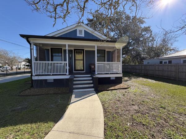 Coastal Home With Private Separate Guest House, Gas Grill And Close To Local Beach - Beaufort