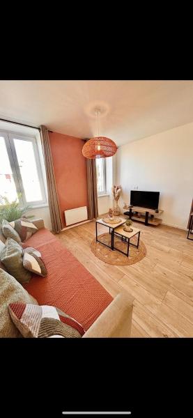 T2 Proche Centre, Parc Expo, Netflix - Cernay