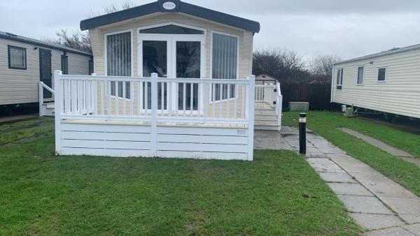 Lily's Caravan - Rhyl