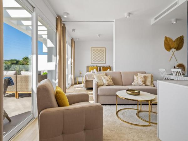 Chic Casares Penthouse With Solarium - Casares