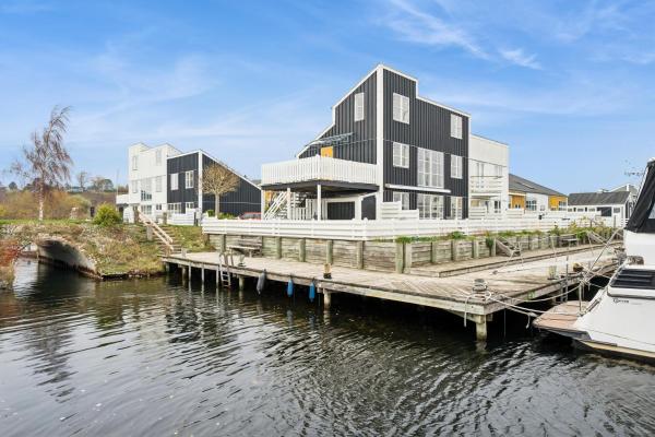 Cozy Ground-floor Holiday Home With Sea View ØEr Maritime Holiday Village - Ebeltoft
