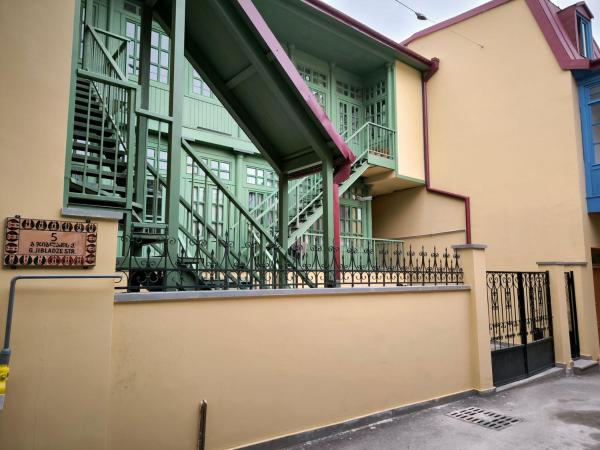 Sololaki Rooms Apartment - Tiflis