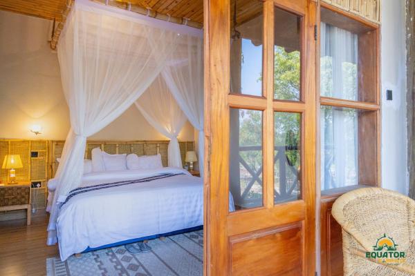 Equator Lodge & Campsite - Uganda