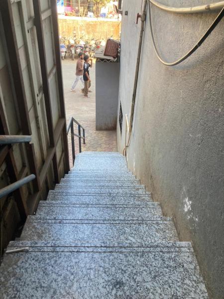 Classy Cabin Stay Near T2 Airport - Mumbai