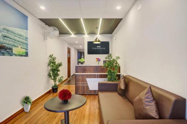 Super Townhouse Rcc Park View Inn - Télangana