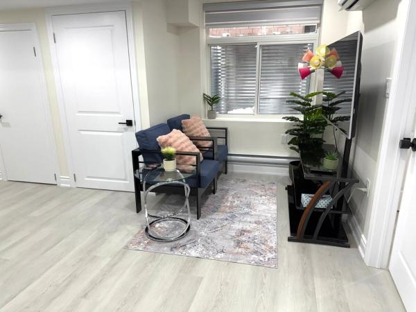 Luxury 2br Suite Private Entry Parking New - Woodstock