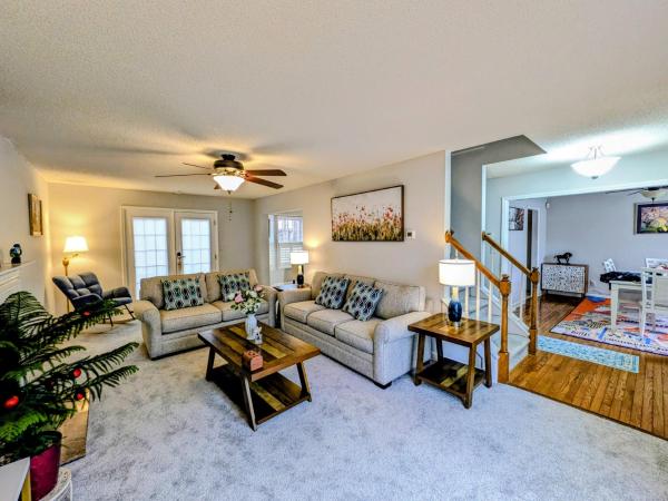 Cozy 3br 3ba Entire House Near Rtp Rdu Cary Apex - Apex, NC