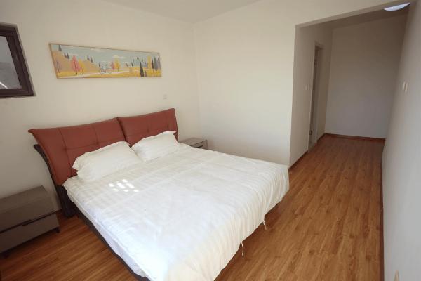 Locals-457 - Tianjin