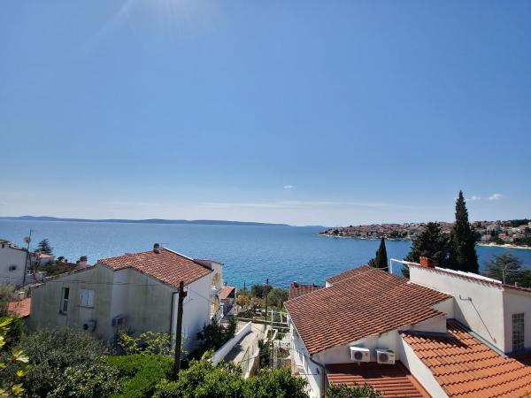Apartments Cacija - Okrug Gornji