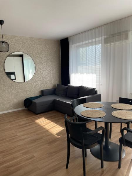 Apartman Petronela S Parkovacím Miestom - Bratislava