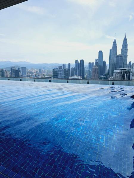 Lux Infinitum Suites Homestay By Kuala Lumpur - Kuala Lumpur