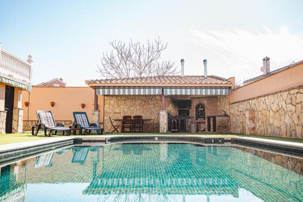 Villa Oropéndola Para Familias, A Pocos Minutos De Granada, Piscina Agua Salada, Parking Privado, Barbacoa, Chimenea, 14 Pax - Espagne