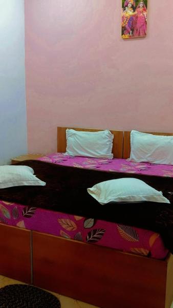 Radha Madhav Home Stay - Vrindavan