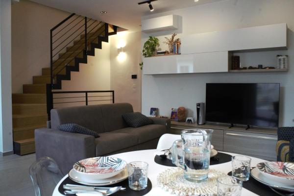 Claire Sweet Home - Pesaro